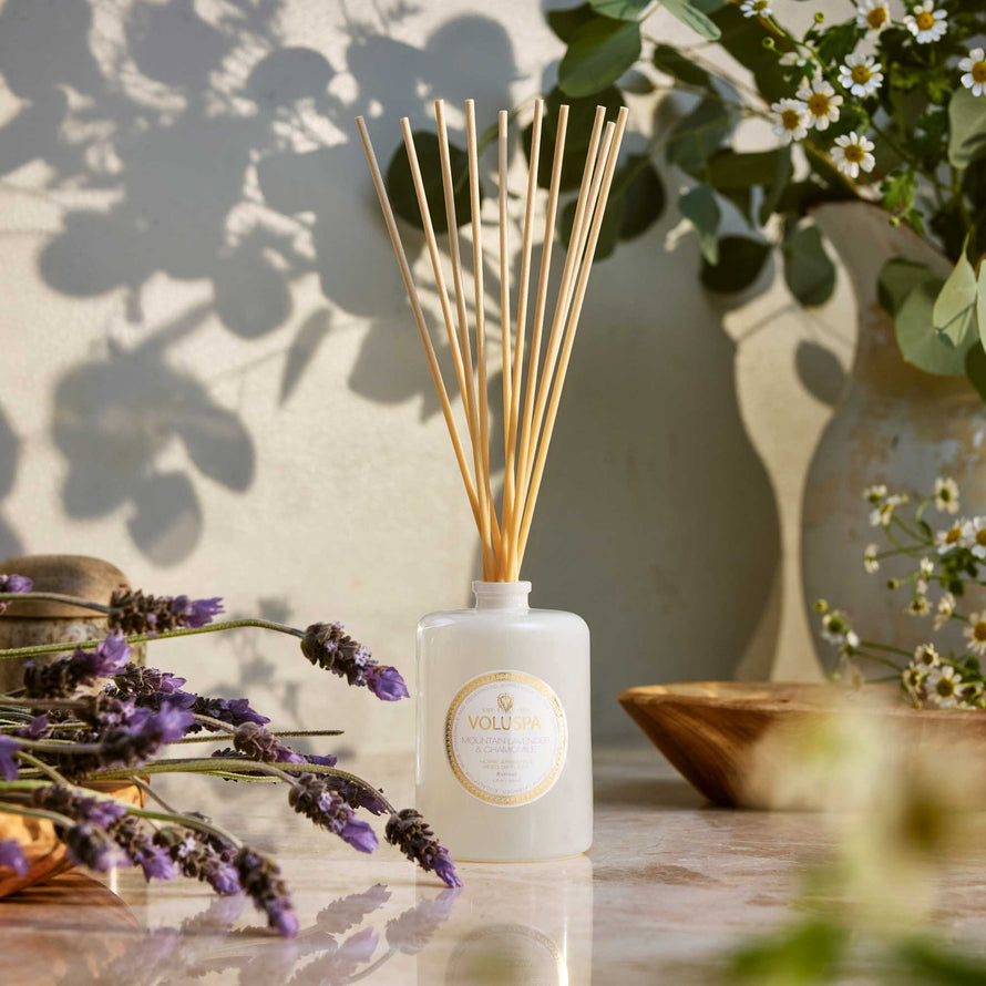 VOLUSPA Mountain Lavender & Chamomile Diffuser – Saison