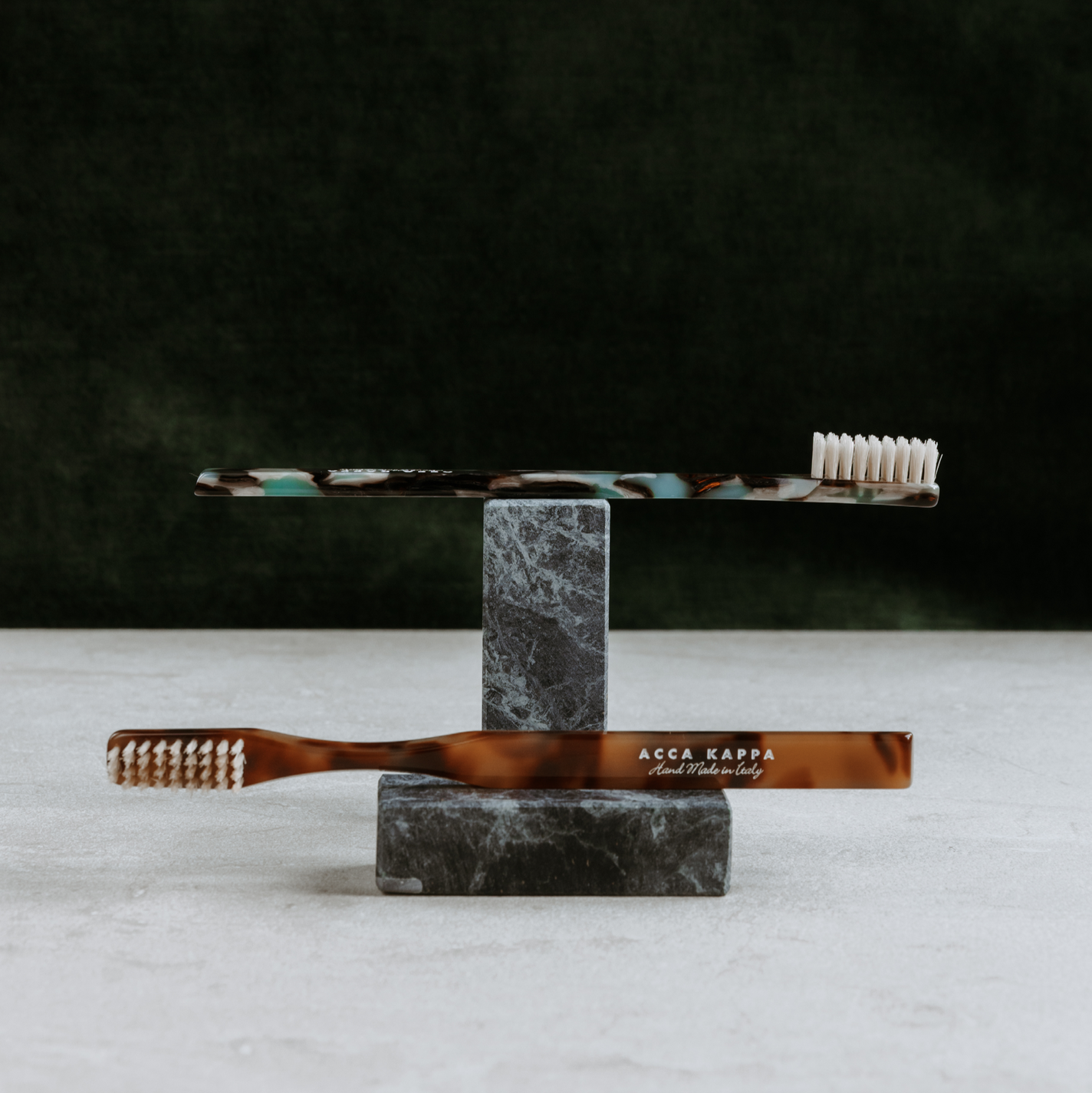 Acca Kappa Tortoise Shell Toothbrush - Havana & Green – Saison